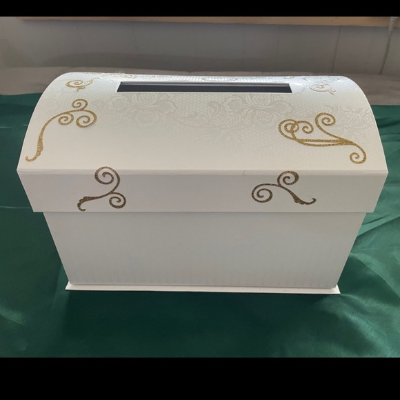 Hobby Lobby | Party Supplies | Large Card Box | Poshmark